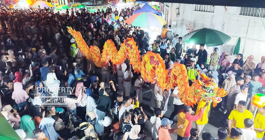 Simbol Kerukunan, Cap Go Meh Meriah - Gorontalopost.co.id